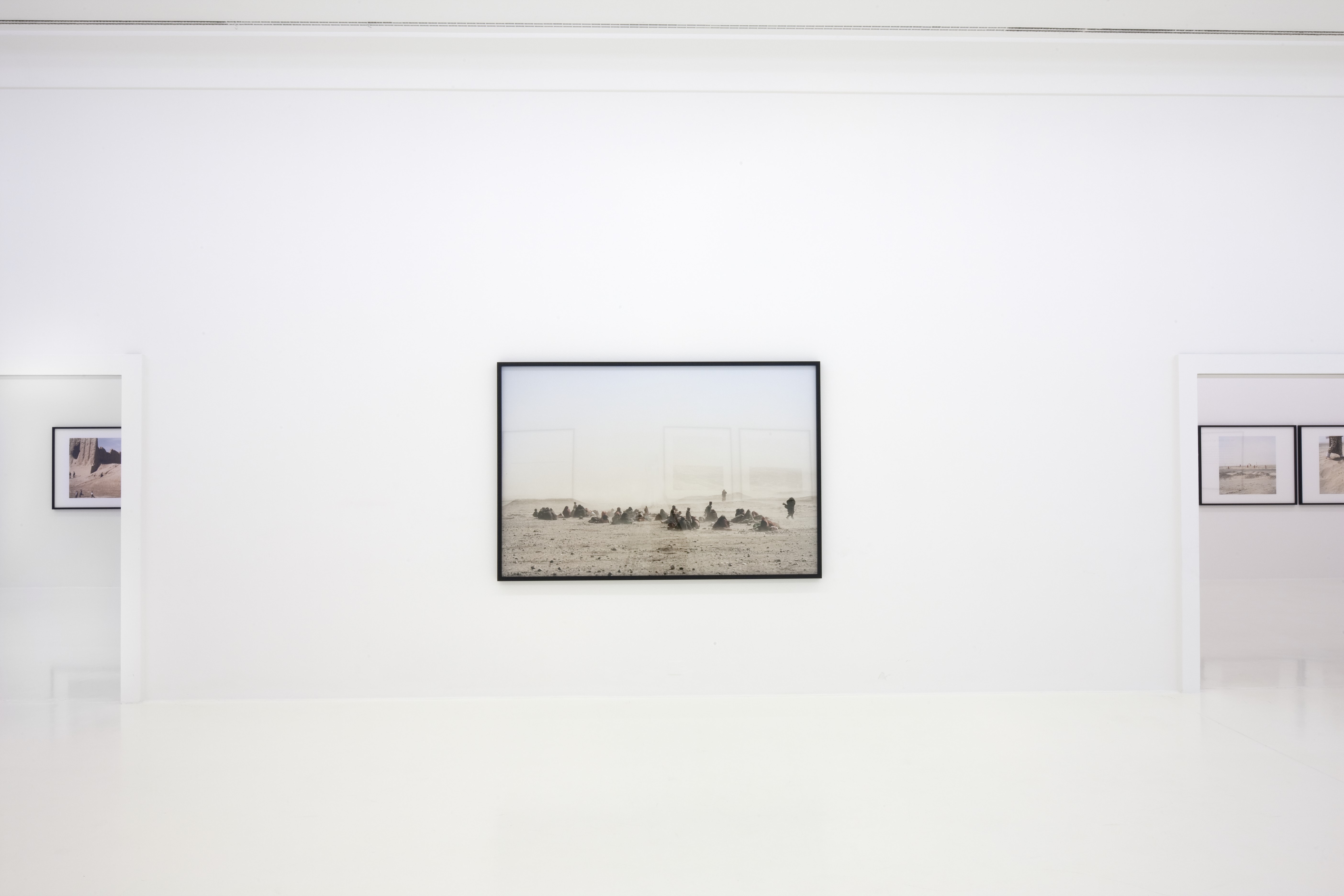 DANIEL SCHWARTZ TRAVELLING THROUGH THE EYE OF HISTORY – Helmhaus