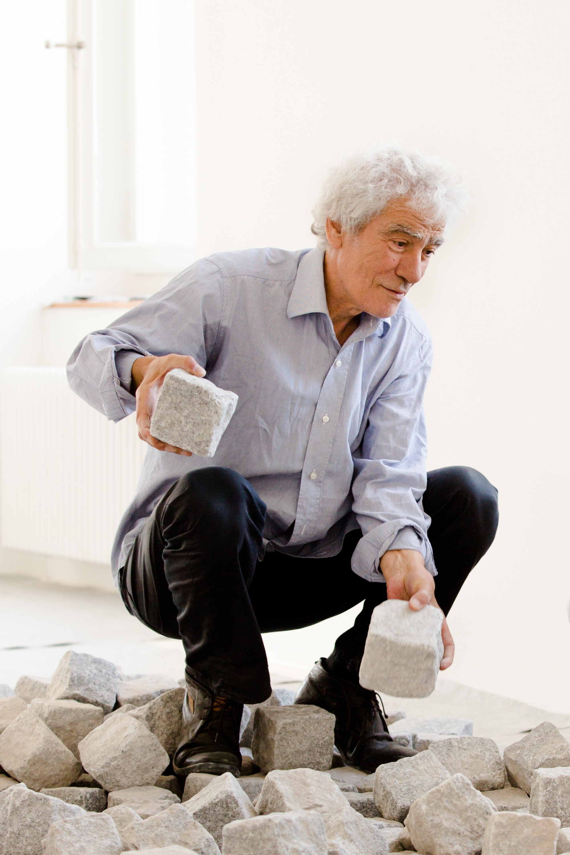 refaire le monde * EX-POSITION * Gianni Motti – Helmhaus